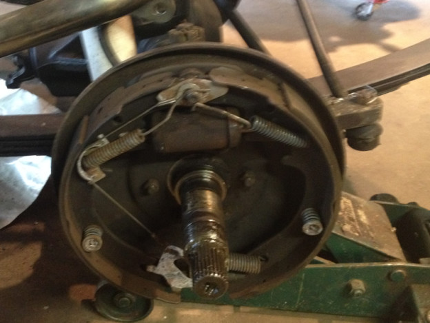 Biscuit’s New Disc Brakes | eWillys