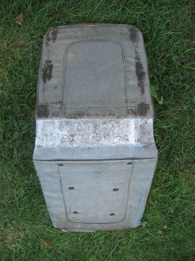 A Comparison of Dumas and Carson Center Seats | eWillys