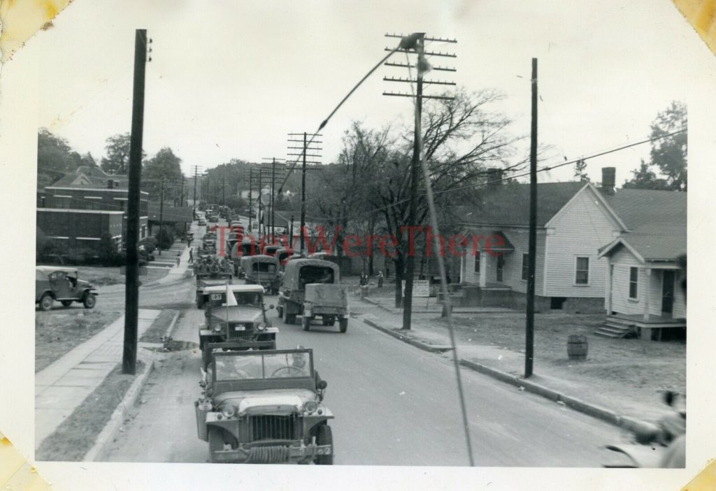 4 Photos of Willys MA and 1st Armored Division on eBay | eWillys